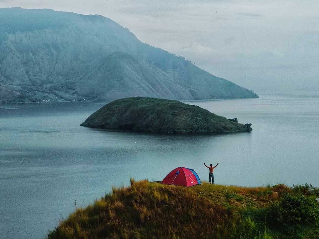Pulau Tulas dan Bukit Burung, Spot Photogenik Paling Maksimal ...