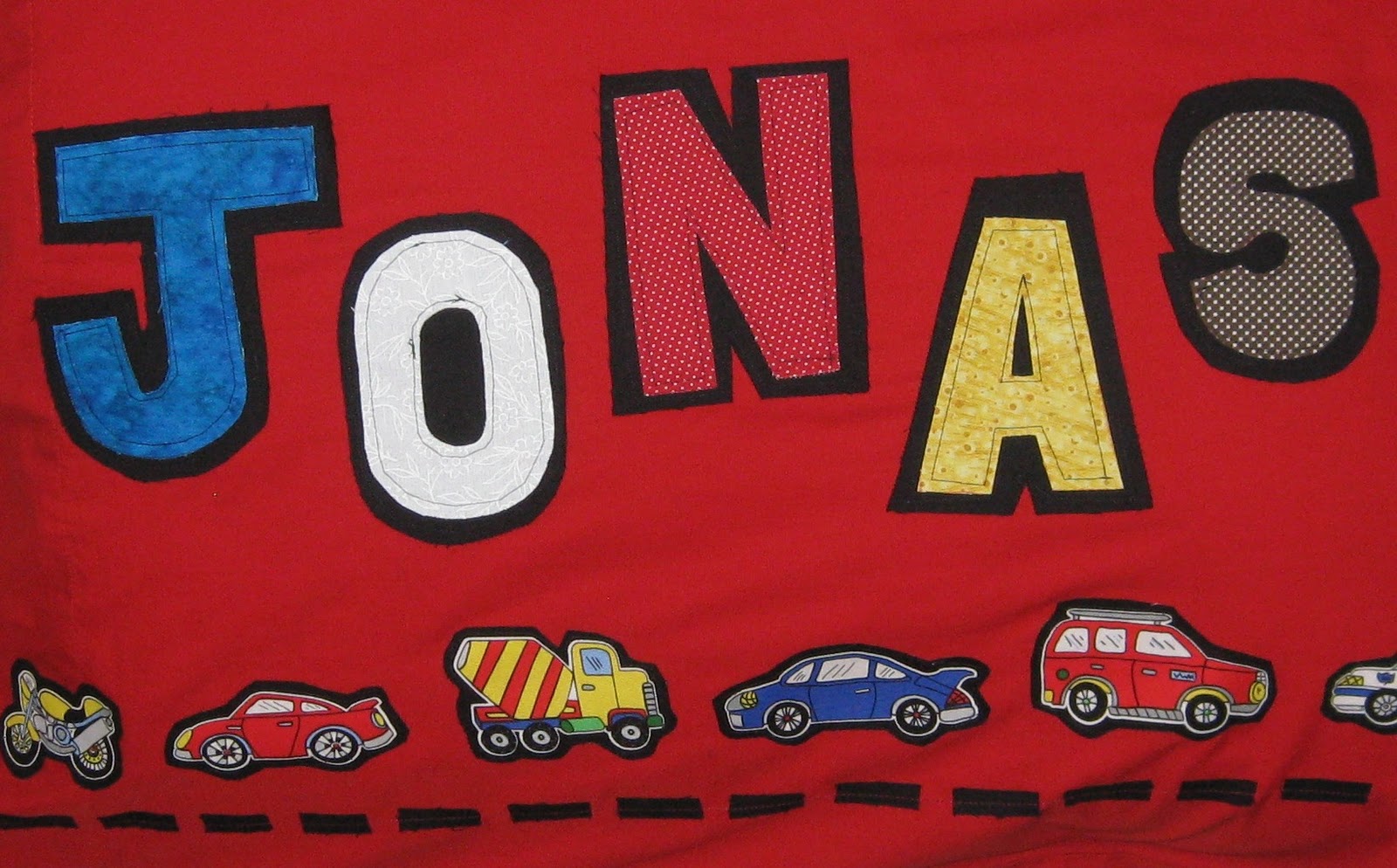 A little Donnerwetter Blog: Cars and Trucks Padded Toddler Headboard