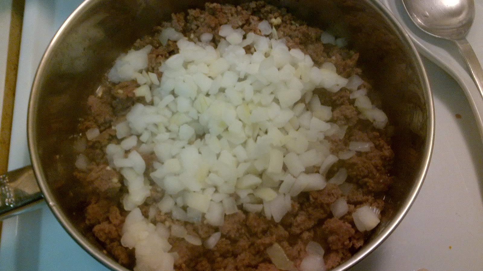 Leon's Mexican Kitchen: Spicy Mexican Meat Pie