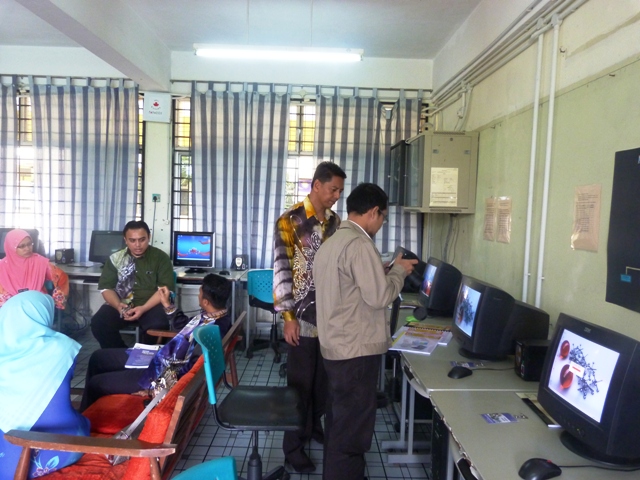 Sk Kubang Kerian 2: Pemantauan Bilik-bilik ICT dan Pusat Sumber