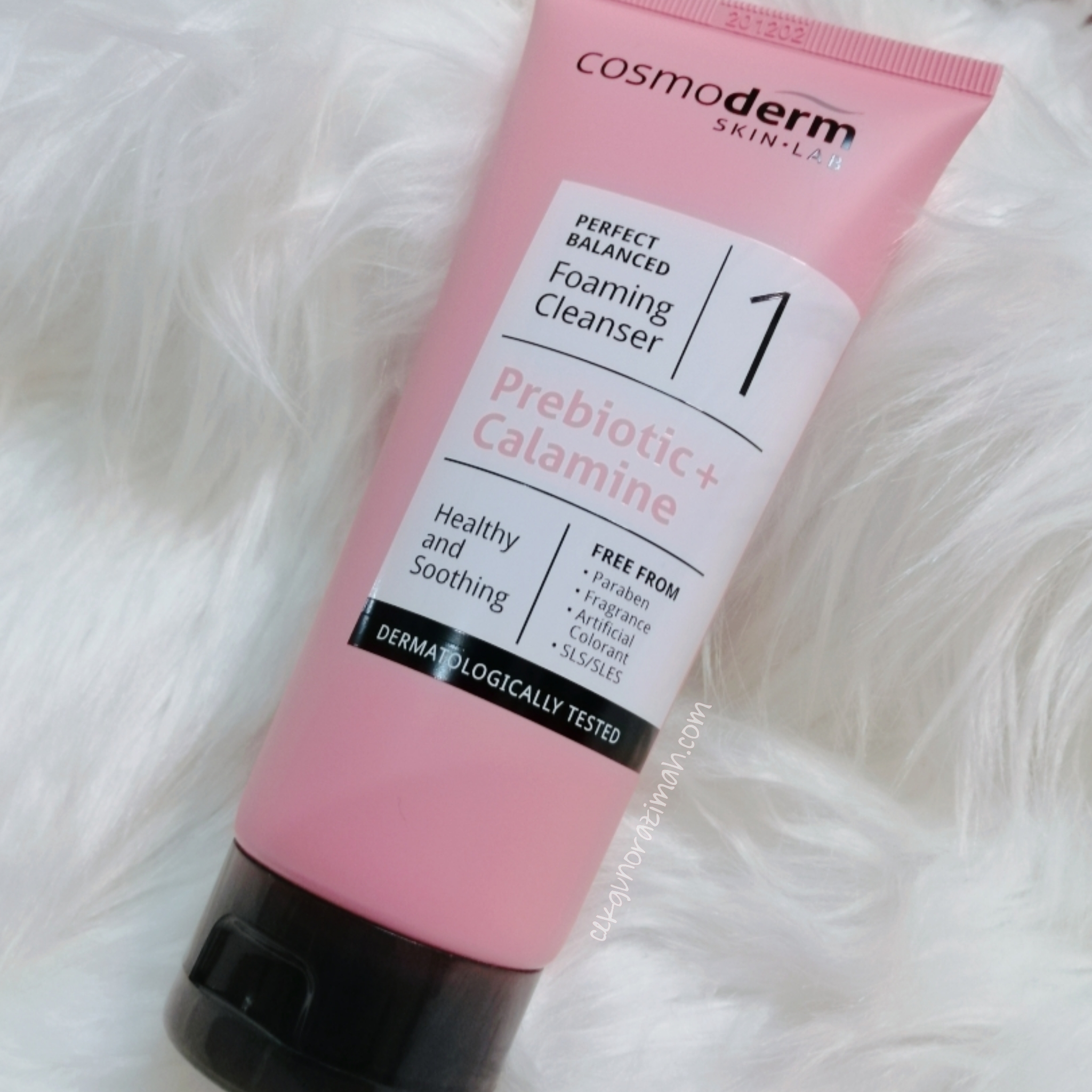 Sukanya Si Kotak Pink Cosmoderm Perfect Balanced ~ Cikgu Norazimah