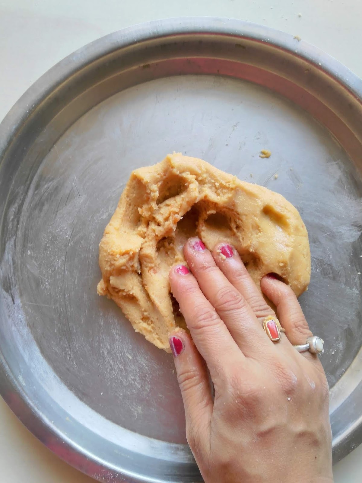 Annapurna: Gulache Anarse / Jaggery Anarsa