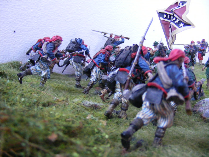 Terrain and Toy Soldiers: Toy Soldier displays part 2