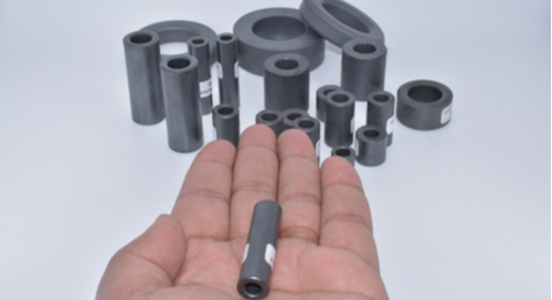 Selecting Ferrite Chokes and Clamps to Minimize RFI and Resistance