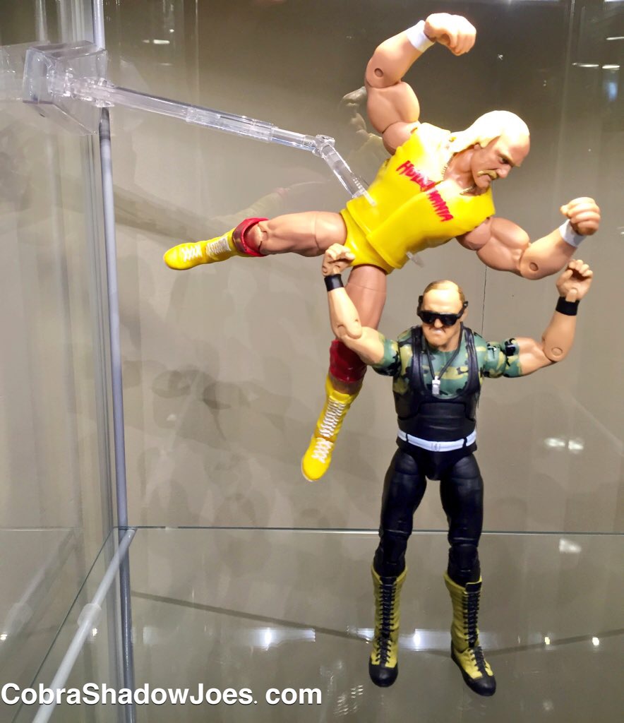 CobraShadowJoes: NECA TOYS Dynamic Figure Stand Review