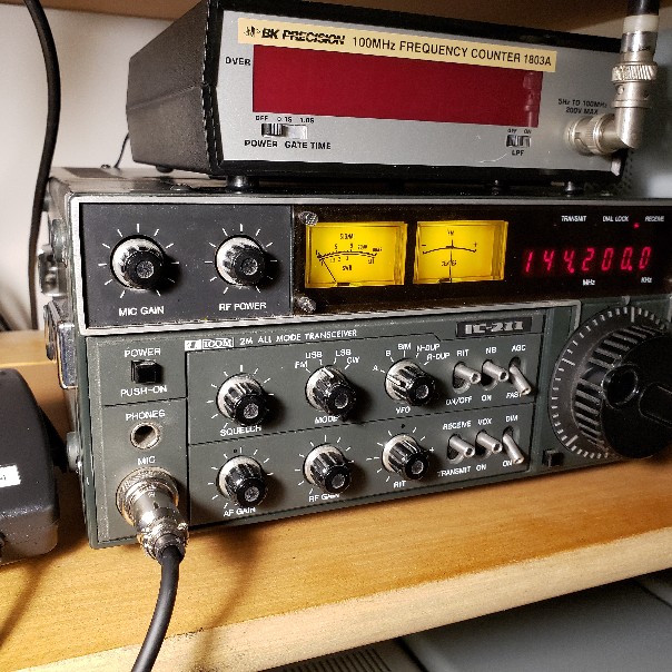 WB4IUY's Random Blog: Icom IC-211 PLL and Other Repairs...