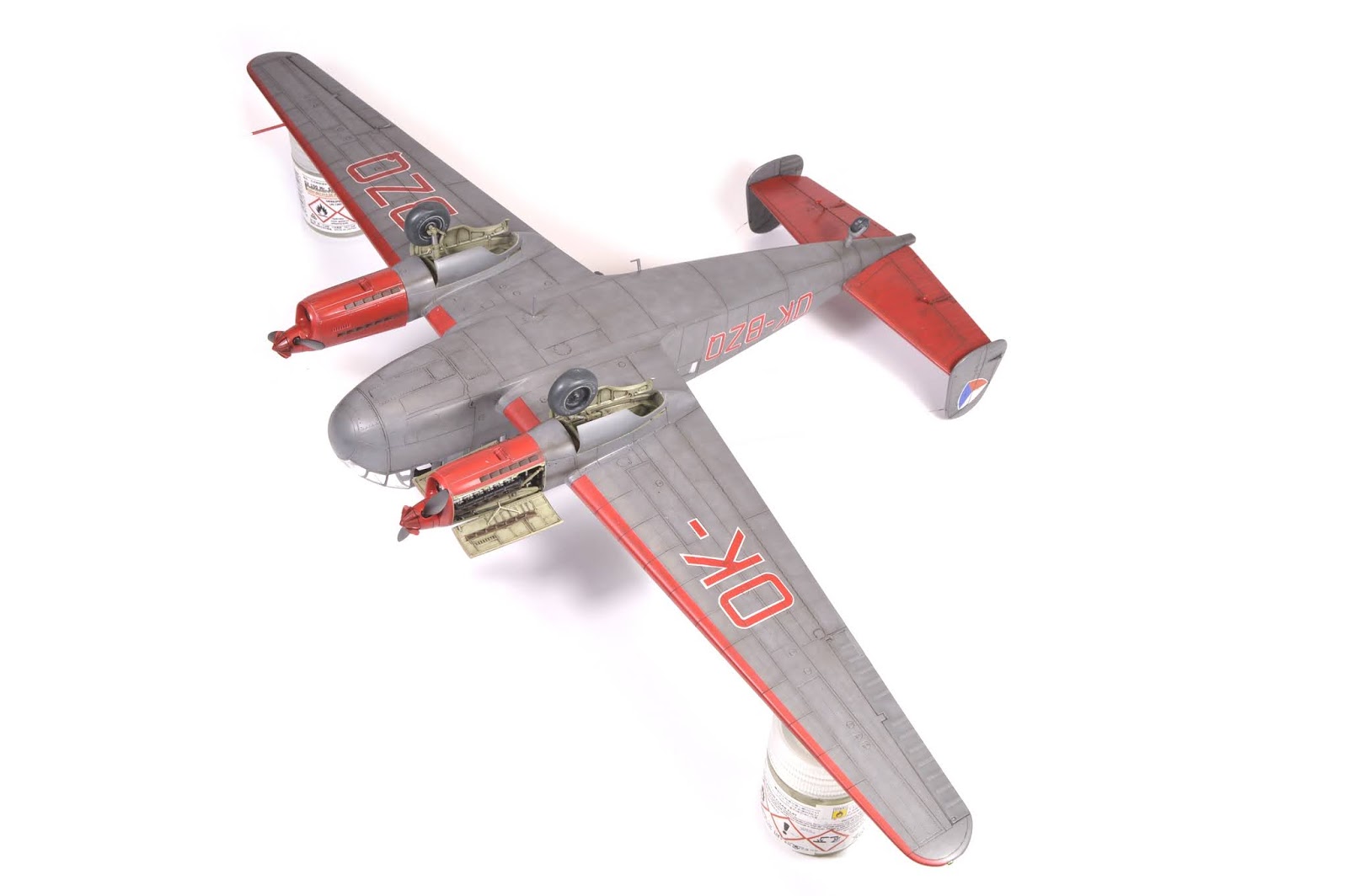 Aero C-103A (Si 204D) se sety CMK 1/48 - postavený model Roberta Szwarce