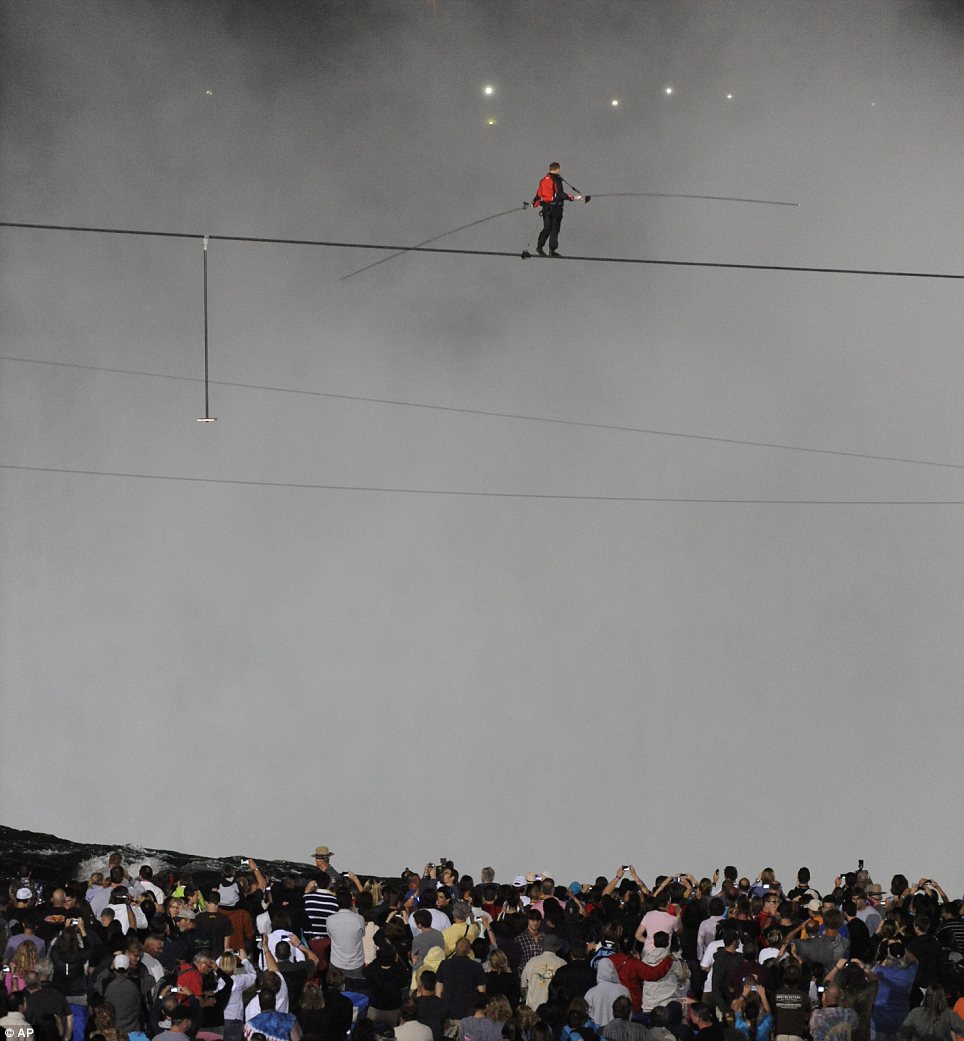 Posted by captain tarek dreams at 4:27 PM