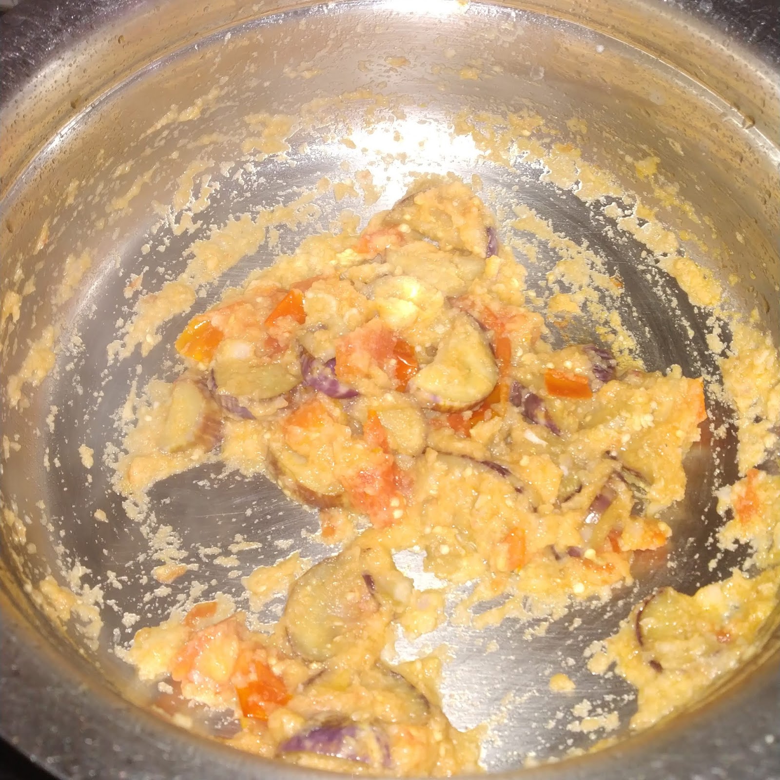 Karamani Kuzhambu Recipe| thatta payir Kuzhambu Recipe | Perum payaru ...