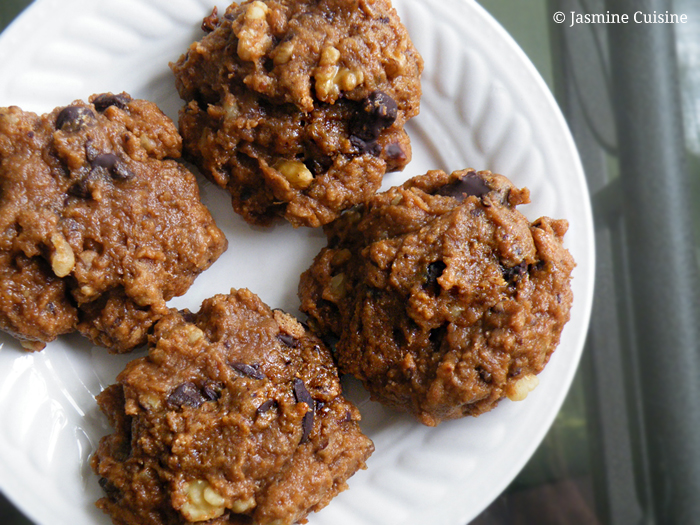 Biscuits aux bananes, chocolat noir et noix de grenoble (véganes ...