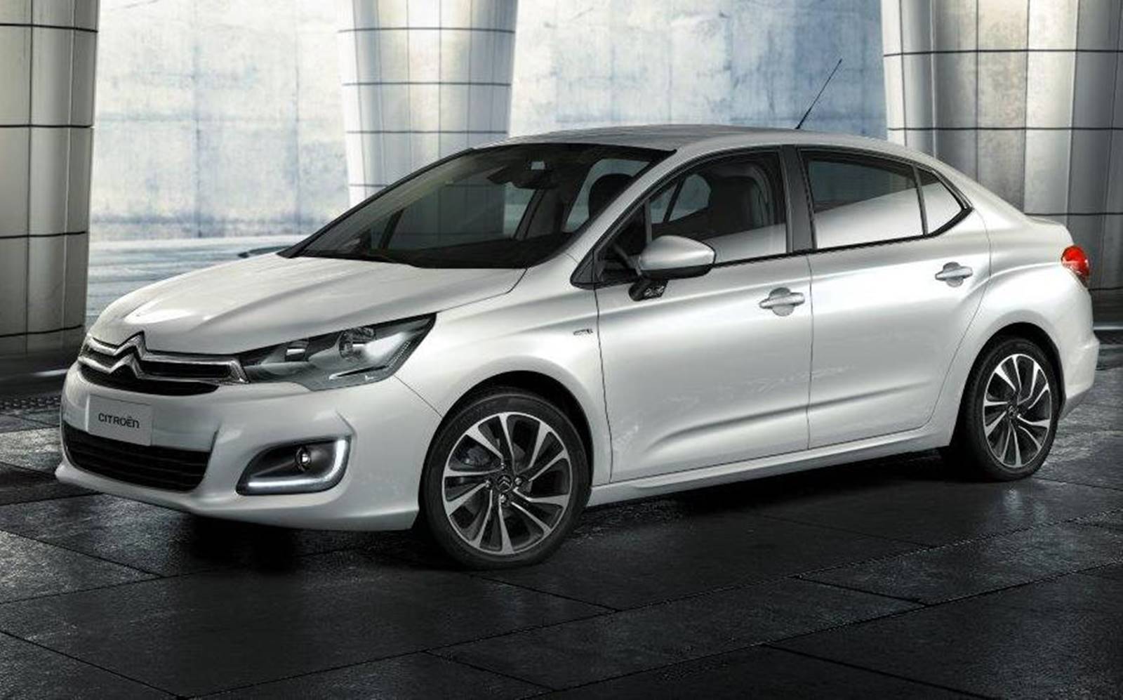 Citroën C4 Lounge S 2017: série especial - Preço R$ 86,7 mil | CAR.BLOG.BR