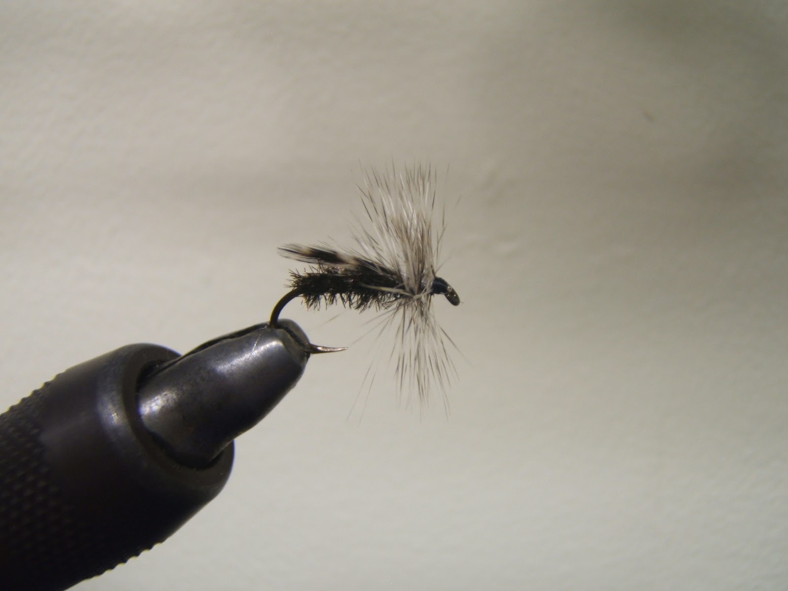 RvrWader Fly Tying and Fly Fishing: OH Deer They're Annoying