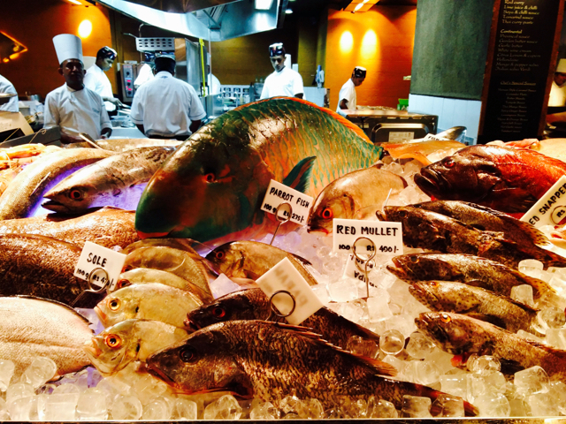 Lagoon, Cinnamon Grand, Colombo, Sri Lanka | Grub Waz