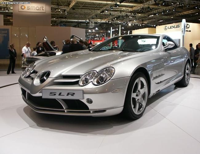 The world sports cars: mercedes benz slr