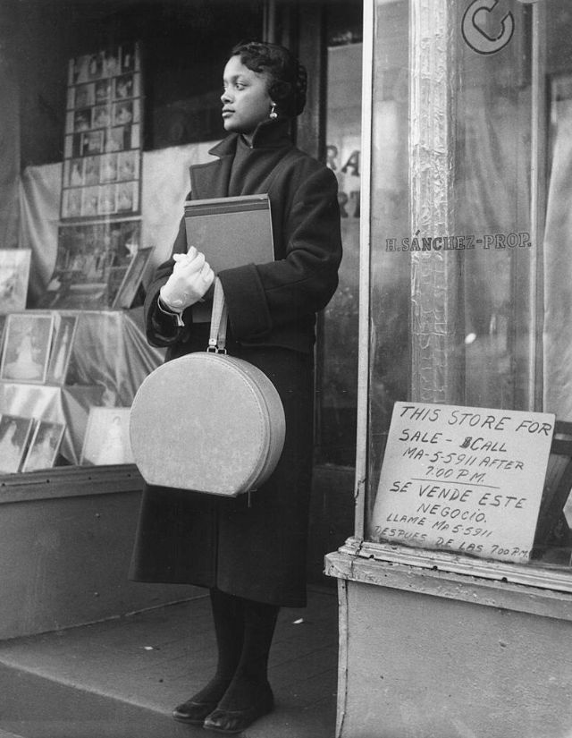 Vintage Black-and-White Portraits of Harlem Residents in the 1950s ...