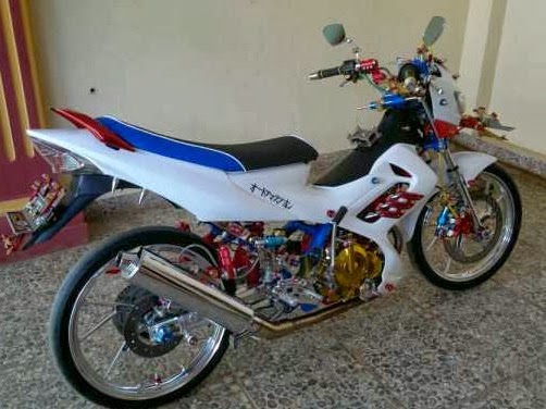 Tampilan Jepang Satria Fu 2007 Full Modifikasi - Oto Trendz