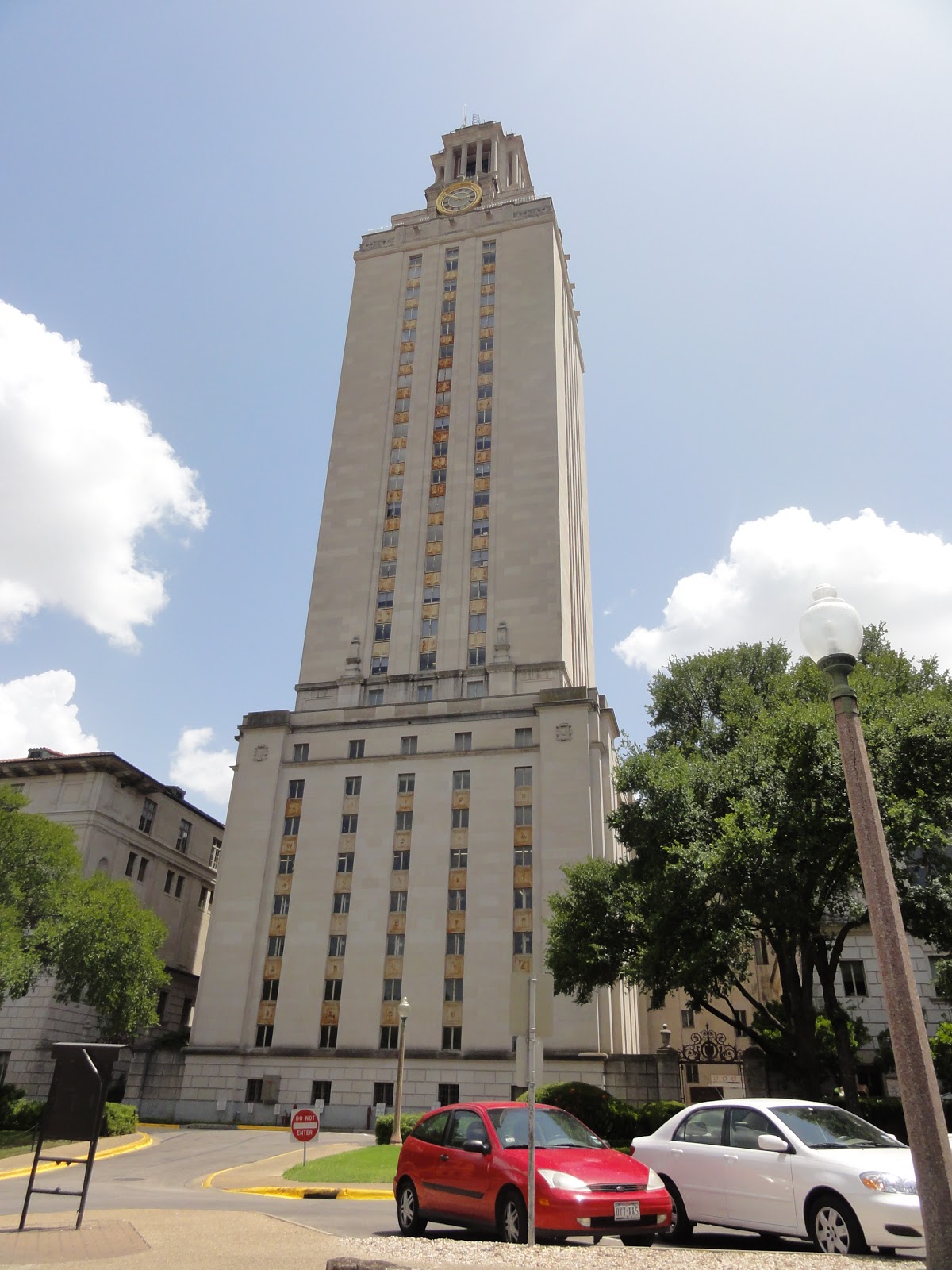 Austin Top 50 Fun in the Sun: Touring UT Campus