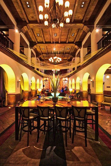 austin cubed: writing on walls again: albuquerque