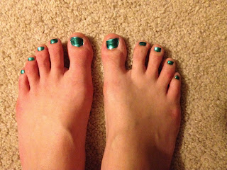 Make It Work Sam: DIY Pedicure