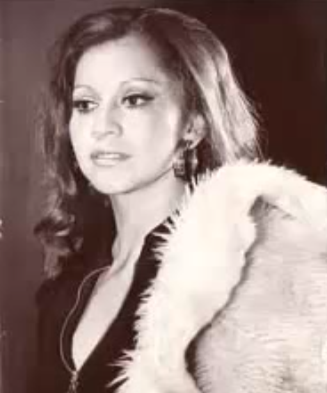 NELLY SANDERS (1941-)