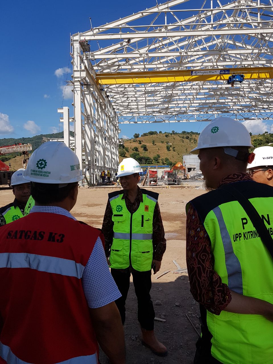 GM PT. PLN NTB Tinjau PLTU dan PLTMG di Bonto