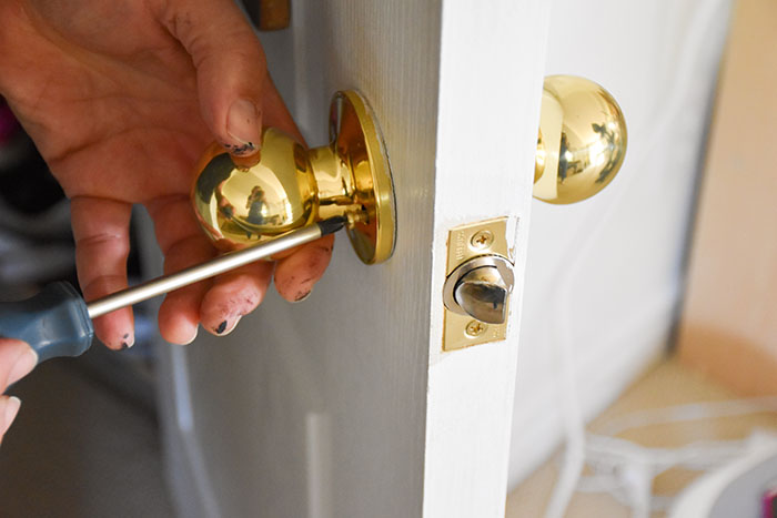 Woman in Real Life: How To Paint Interior Doors Black