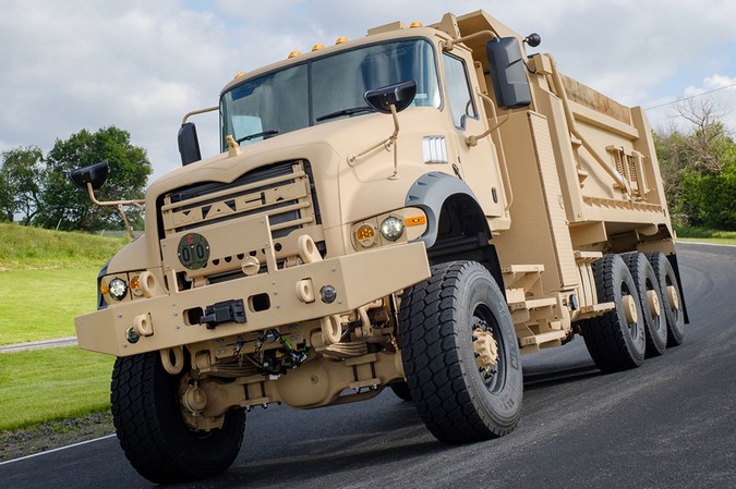 Mack Defense fornecerá 99 caminhões para o Exército dos Estados Unidos