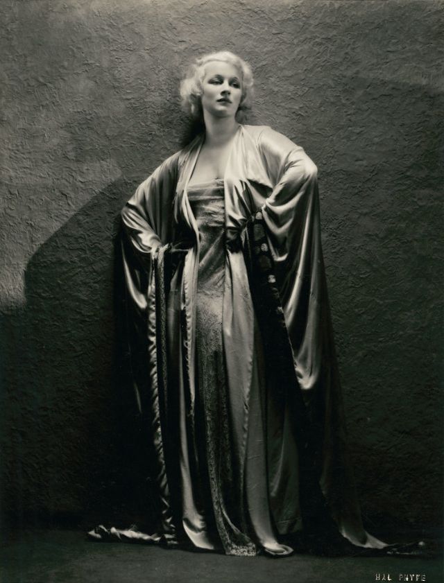 40 Gorgeous Photos of Greta Nissen in the 1920s and ’30s ~ Vintage Everyday