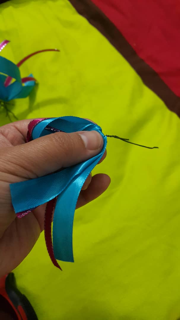 Blog Han: DIY Bunga Telur : Tutorial ikat riben