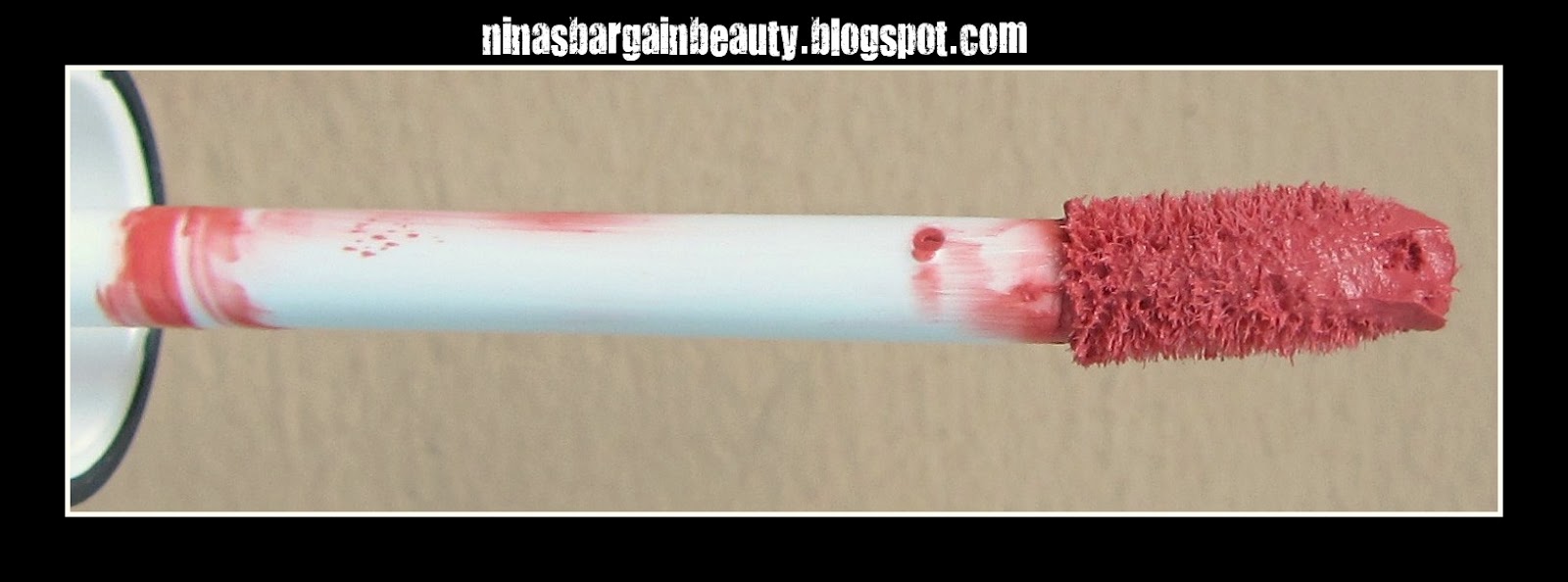 *Nina's Bargain Beauty*: Collection 2000 Cream Puff Moisturising Lip ...