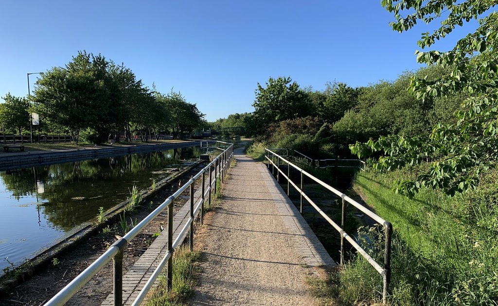 British Waterway Photos: Sluice