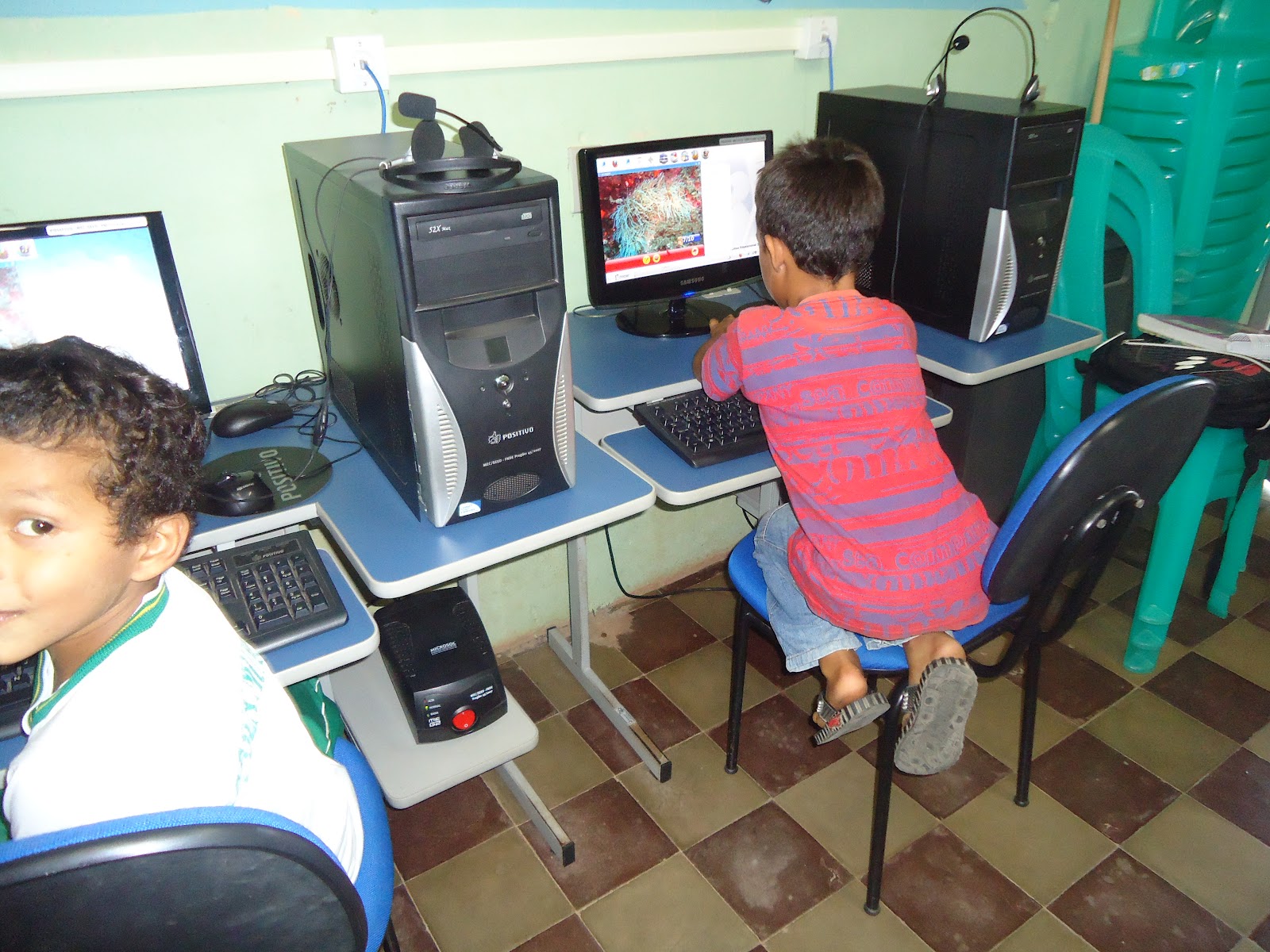 A Escola que faz a DIFERENÇA!!!: ATIVIDADES EXTRA NO LABORATÓRIO DE ...