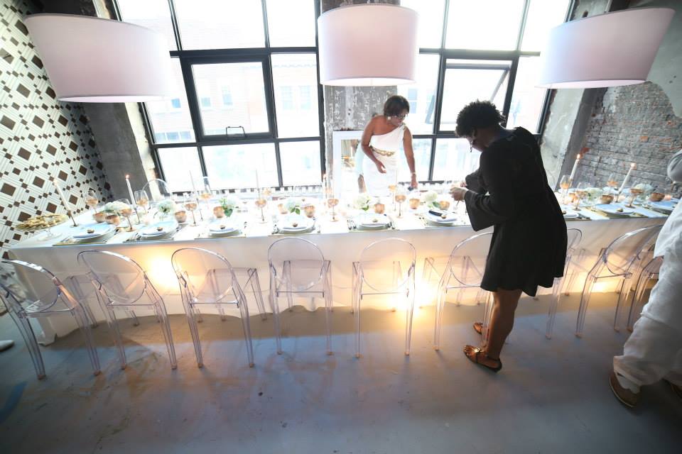 All White Dinner Party | #RashonsDinnerSeries - Rashon Carraway