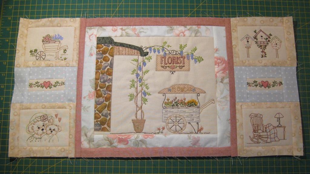 Gone Stitchin'...: GiRLs DaY OuT QuiLT