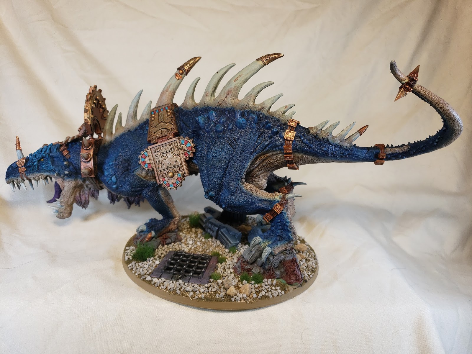 What's On Your Table: ForgeWorld Dread Saurian - Faeit 212