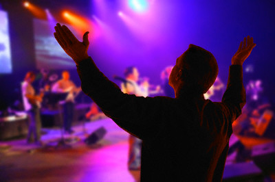 Ministerios de Restauración Familiar: La Alabanza y Adoración