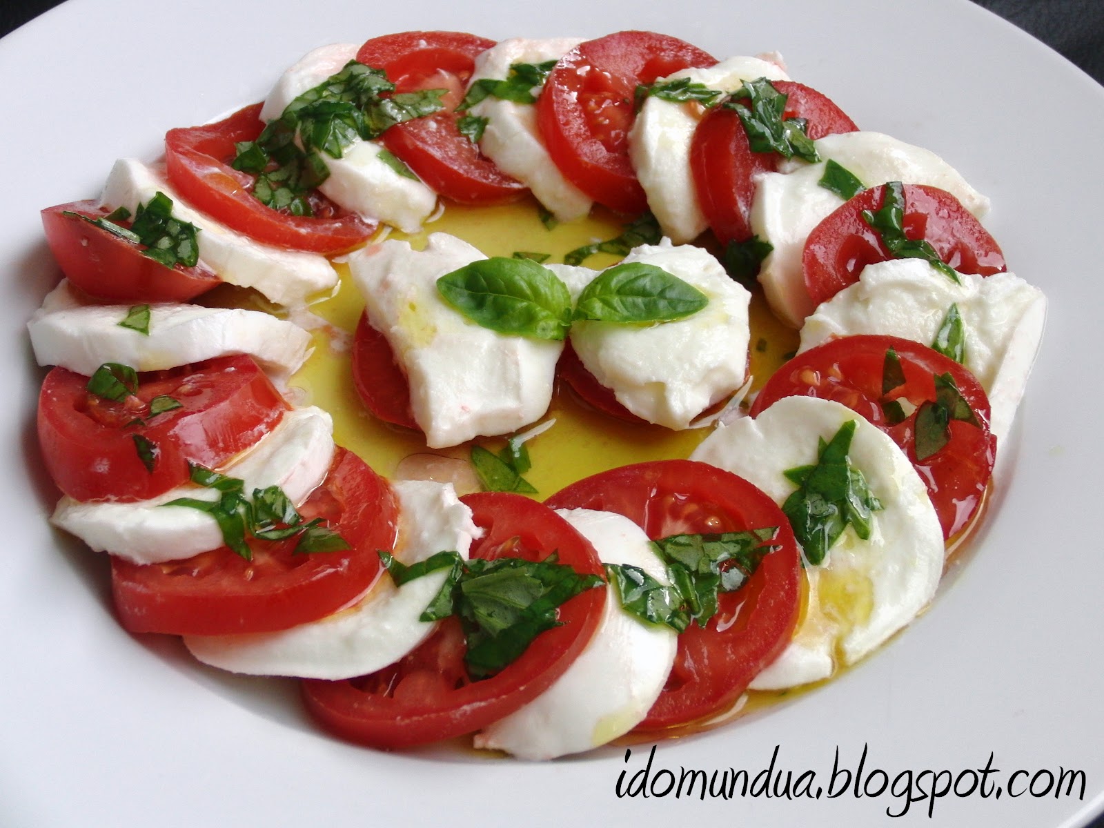 idomundua: ENSALADA CAPRESE