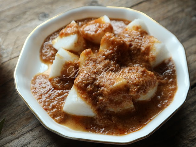 Kuah Kacang aka Kuah Nasi Kapit Kelantan Yang Sangat Sedap - Azie Kitchen