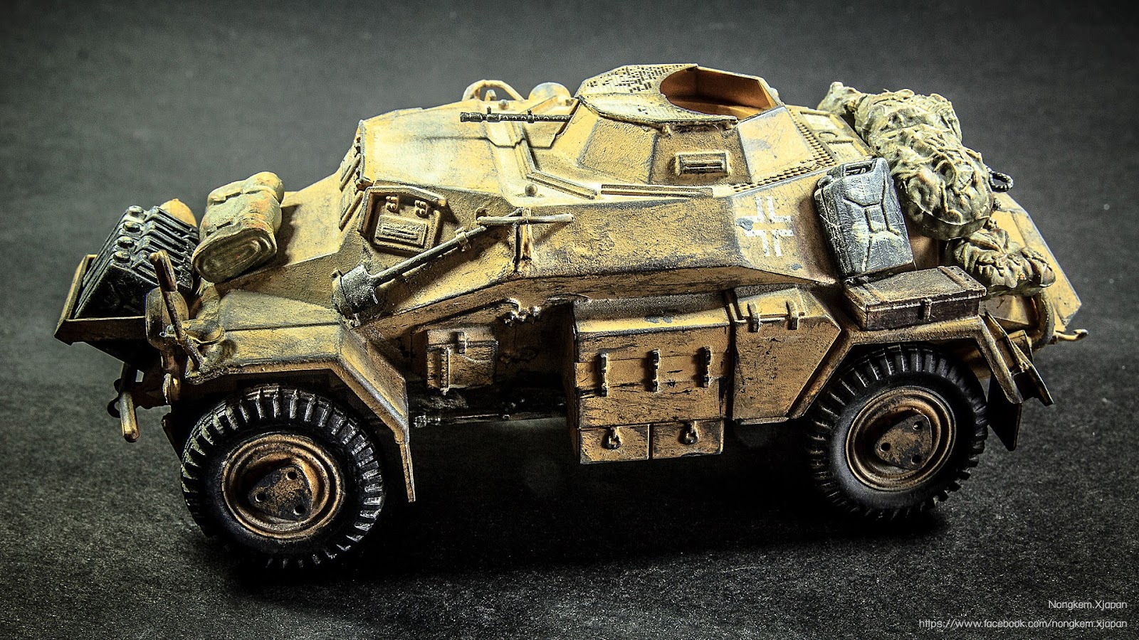 TJ606 Studios: 1/35 German Armored Car SdKfz. 223 Tamiya