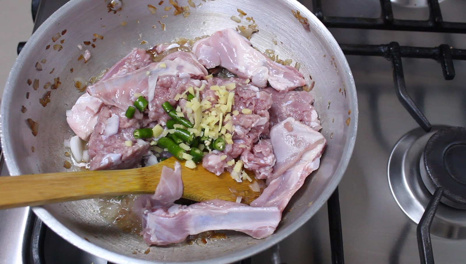 Sindhi Style Bhuna Keema Mutton Mix • My Culinary Expressions