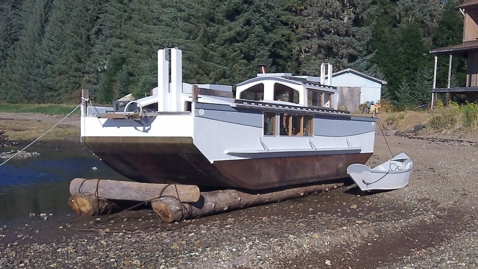 A Barge in the Making