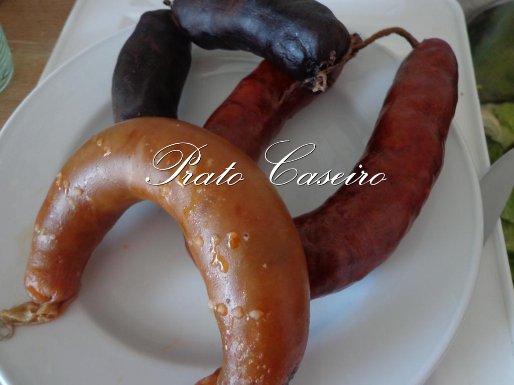 Prato Caseiro: Cozido de enchidos