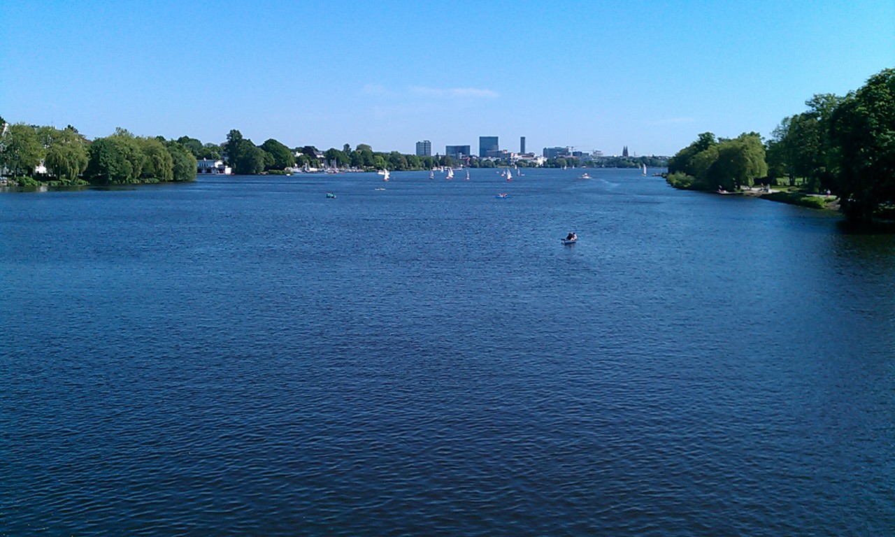 Running Routes: Hamburg Alster Lake, Germany Running Route