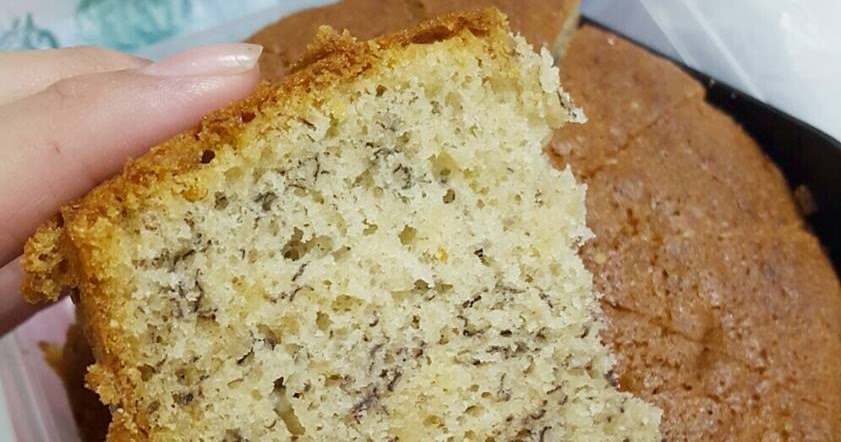 The Baking Biatch || by Cynthia Lim: Banana Sponge Cake