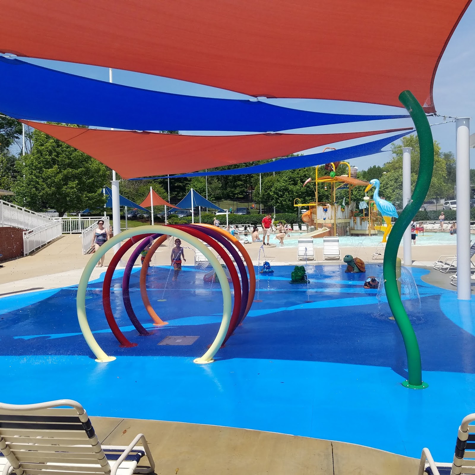 Play St. Louis: North Pointe Aquatic Center, Ballwin