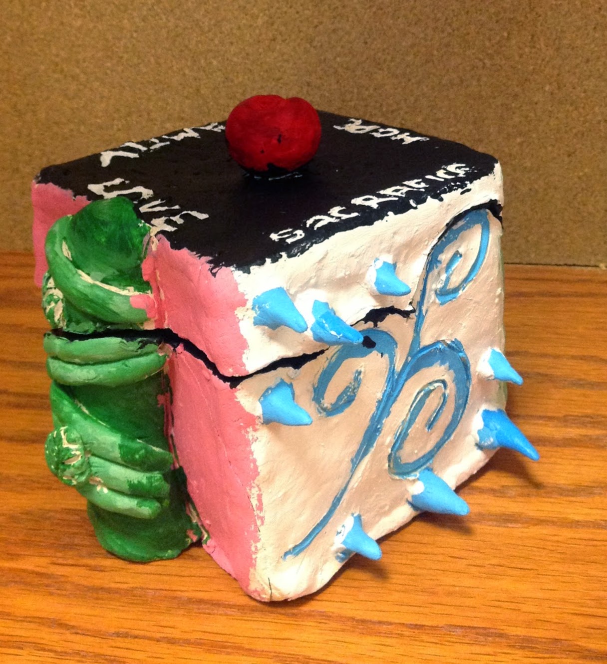 Miss Arty Pants: Themed Clay Boxes