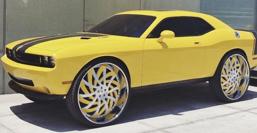 Ace-1: Yellow Dodge Challenger SRT8 on 32" Amani Forged