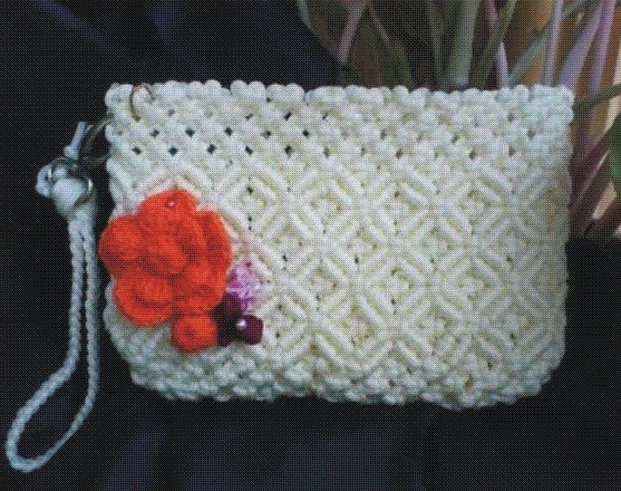 Kamar Saia: Tas Macrame (ed. Mini Bag)