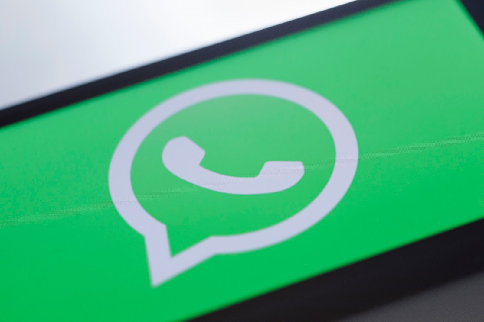 Self-Destructing Messages Within 24 Hours: WhatsApp’s Brand New Feature ...
