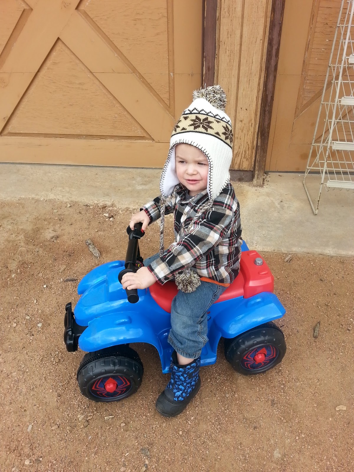 Tales of the Corder Family: cute midget and gidget